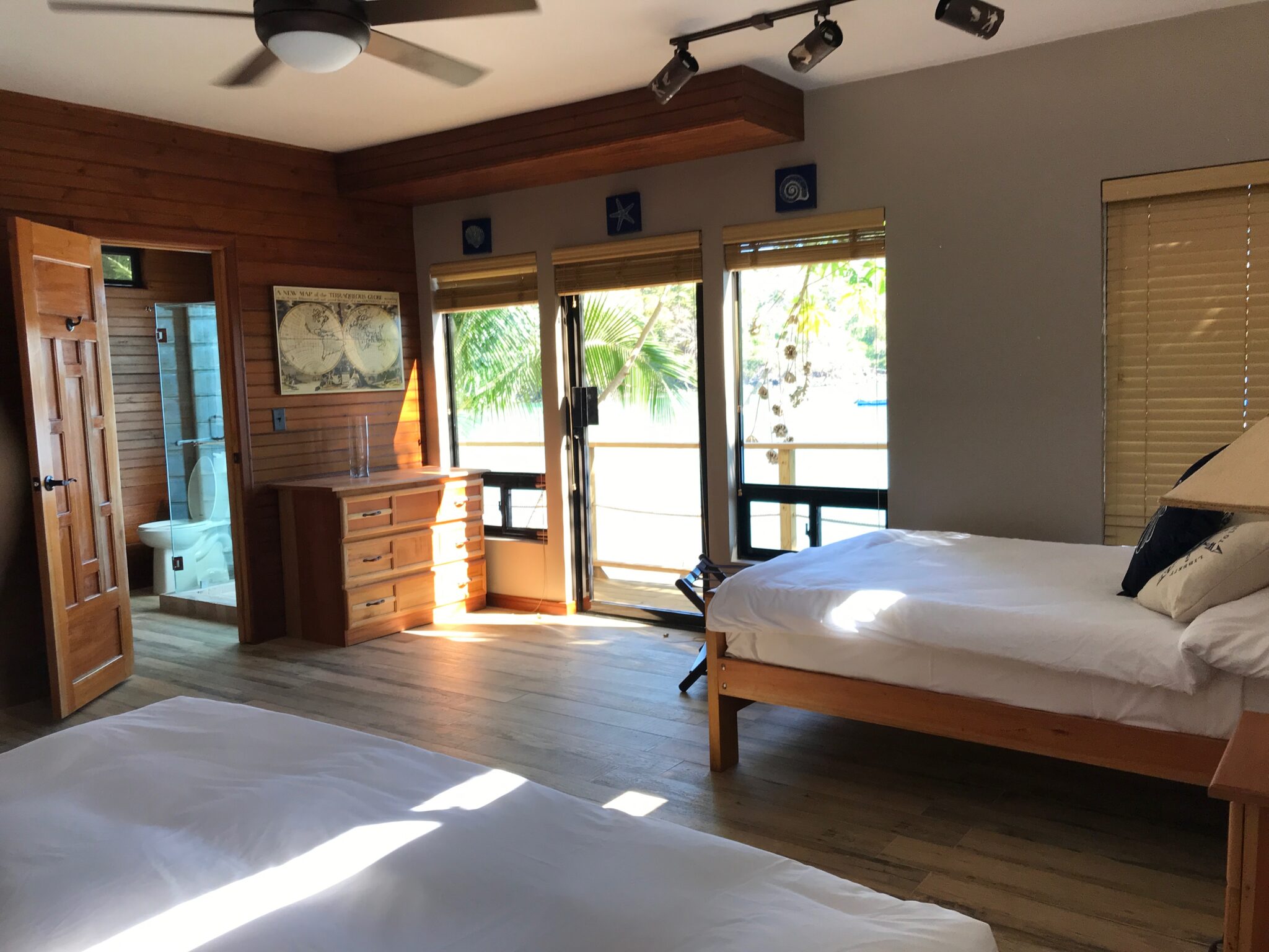 Panama Fishing Resort - Island Family Fishing Lodge - Visit Paradise Now